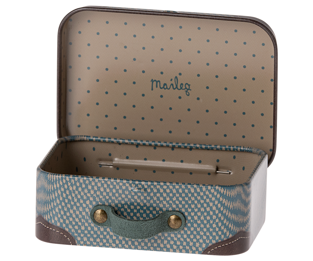 Metal Tins & Suitcases | For Small Treasures & Travel Play | Maileg ...
