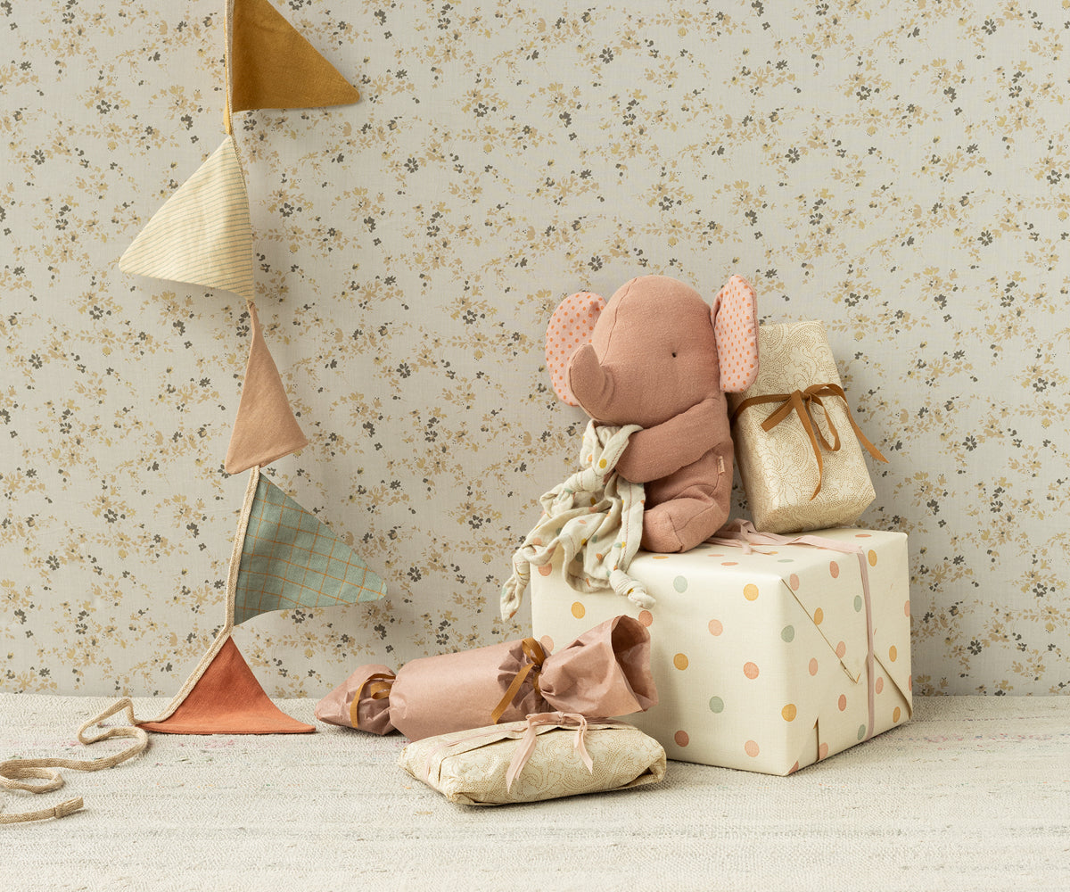 Lullaby friends, Elephant - Old rose – Maileg EU