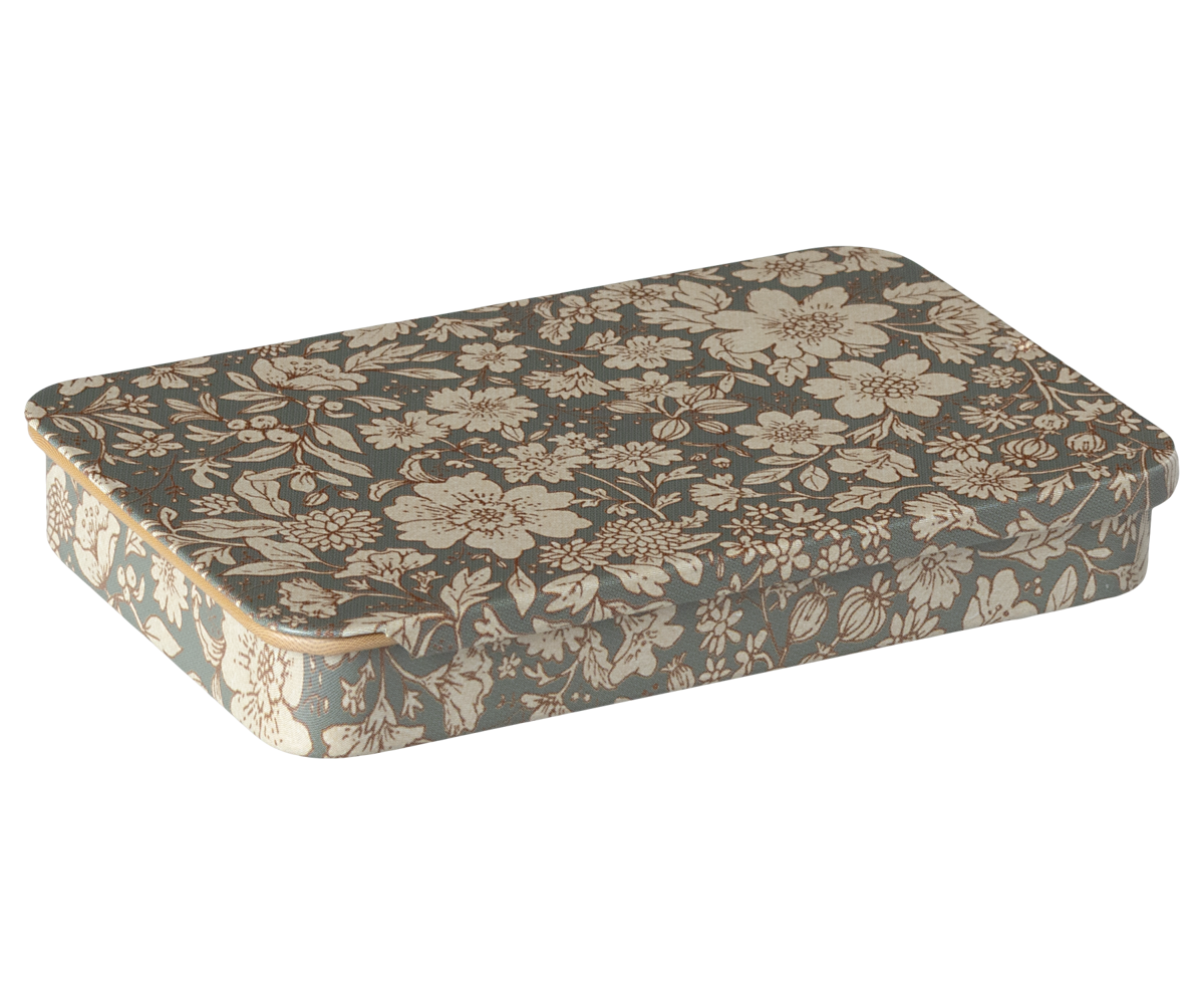 Decorations & Storage - Maileg EU